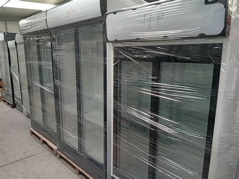 Хладилни витрини Хладилна витрина Sfa Cool Бял Хладилници Фризери Пловдив Хладилни Ви