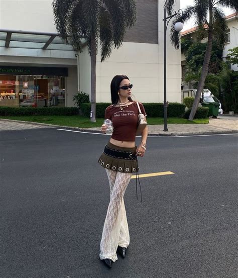 Épinglé Par Yadira Harris Sur Concert Outfit Tenues Mode Vêtements