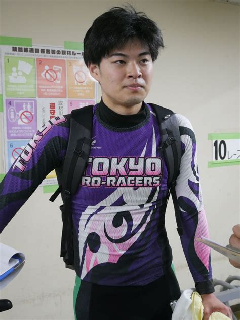 Keirinスポニチ On Twitter 【青森🍎 ミッドナイト🌃 初日】 3rは 永井哉多 が突っ張って楽々押し切り 「初日は緊張