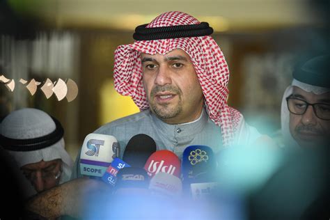 كونا وزير الداخلية الكويتي تحريك دعاوى قضائية بحق مروجي الشائعات