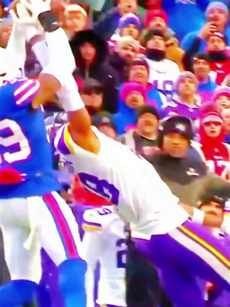 Justin Jefferson Insane One Hand Catch Shorts Subscribe Youtube