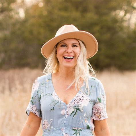 Twin Pregnancy Vs Singleton 6 Big Differences Twin Mom And More