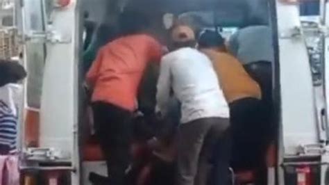गर्लफ्रेंड की शादी में सनकी आशिक ने की घिनौनी हरकत देखकर कांपे लोग