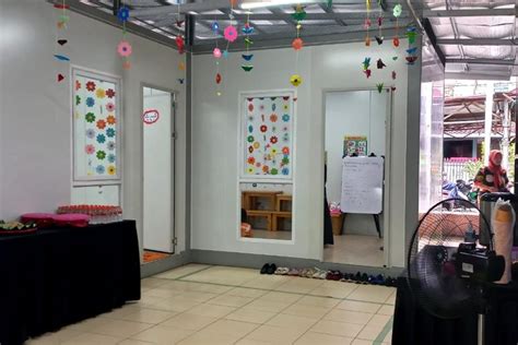 Foto Wika Bangun Sekolah Modular Pertama Di Indonesia