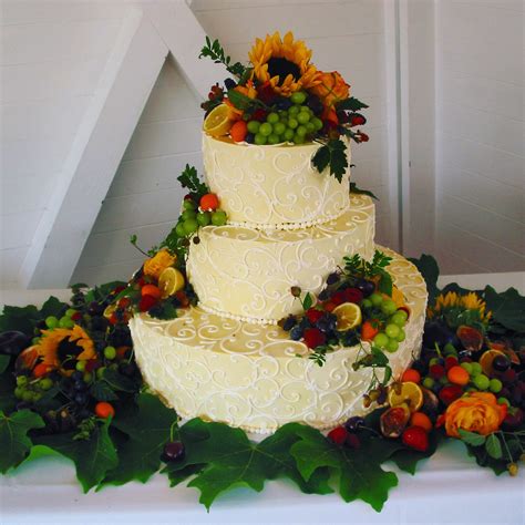 Santa Cruz Cake Artisan Aimee Page Hollyhock Cakes