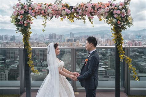 格萊天漾大飯店萬大廳婚禮記錄 台北婚禮紀錄 威澤＋映雪 攝影師： 幸福印象館 婚攝罐頭 何冠儒 錄影師： 幸福印象 Flickr