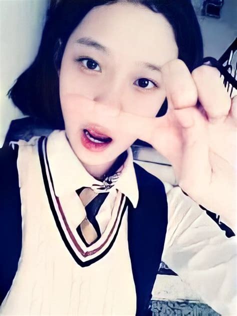 More Lovely Pre Debut Photos Of Aespas Winter And Karina Make Netizens