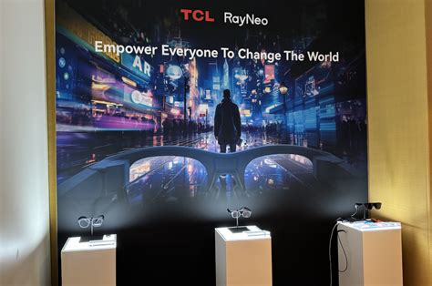 Tcl Rayneo X Lite Ar Glasses Hands On Review Mashable