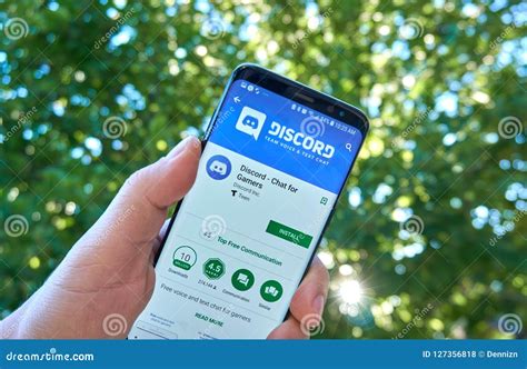 Discord Mobile App On Samsung S Editorial Stock Photo Image Of Concept Editorial
