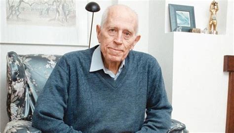 103 години от рождението на Николай Хайтов