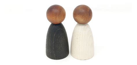 Adult Nins Dark Wood Grapat