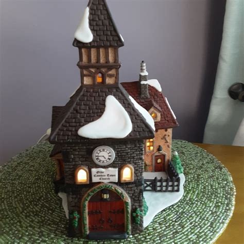Department 56 Holiday Heritage Village Collection Dickens Village