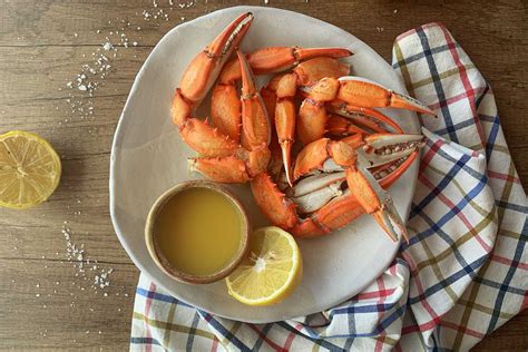 How To Cook And Season Crab Legs At Michael Mahoney Blog