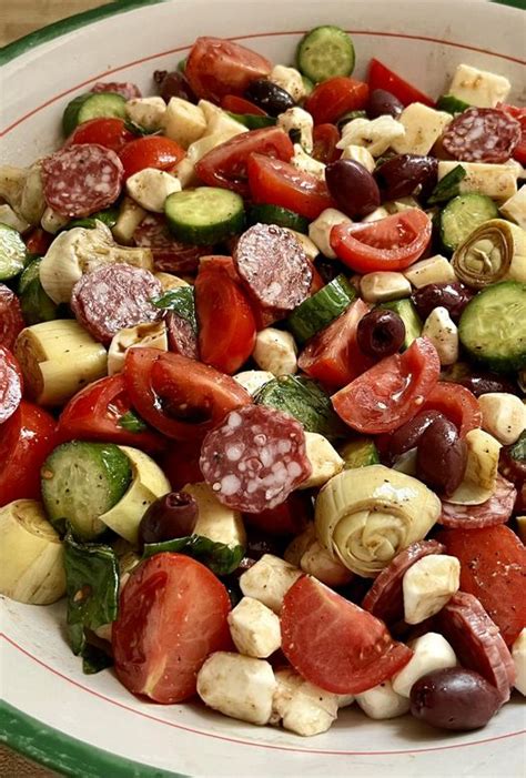 Refreshing Salad Easy DIY Recipes