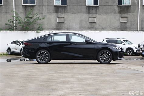 影豹270T 双离合J11版正侧车头向右水平图片 汽车图片大全 易车