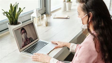 Telemedicine Solusi Pelayanan Kesehatan Pasien Komorbid Di Masa Pandemi