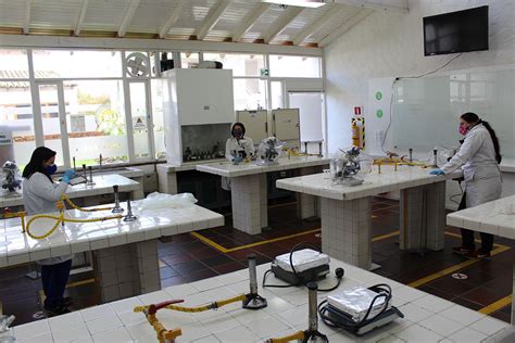 Recorrido Virtual Aulas De Laboratorio Bogotá