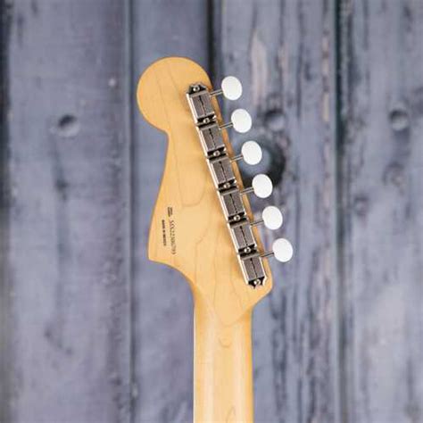 Fender Gold Foil Jazzmaster Shoreline Gold Guitars Electric Solid