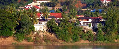 Small Group Tours Visiting Huay Xai Baktrax Tours