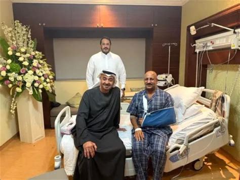 رئيس دولة الإمارات الشيخ محمد بن زايد يزور طارق صالح للاطمئنان على
