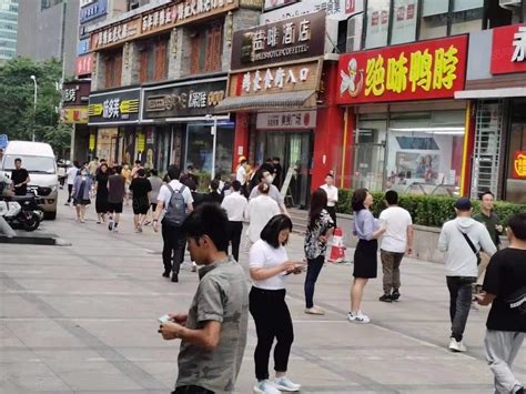 【10图】地铁口幸福荣耀超市口临街一层招租水吧 熟食干洗店不限业态北京朝阳朝外大街华普国际大厦商业商铺租售生意转让出租 北京58同城