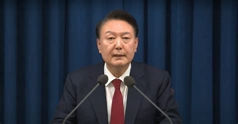 비상계엄 선포에 국내에서만 비트코인 30 이상 ‘출렁