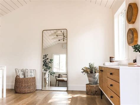 บ้านเล็กทรงจั่วน่ารัก ตกแต่งเป็นพื้นที่พักผ่อน หรือที่ทำงานส่วนตัว บ้านและสวนไอเดีย