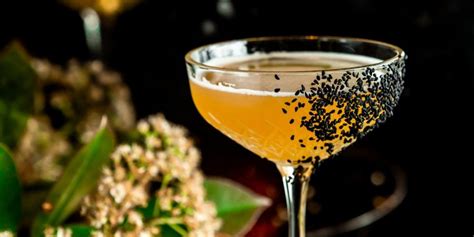 16 Cocktail Garnish Ideas That Are Fun Easy The Mixer