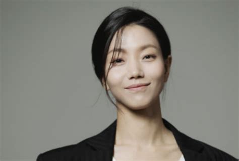 8년간 23번 헤어진 남친과 결혼한 배우 네이트뷰