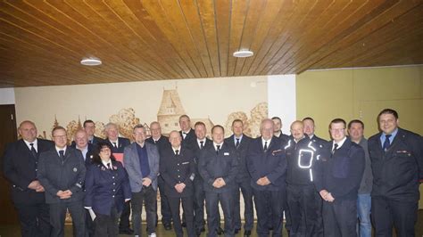 Zwei neue Hauptbrandmeister für Feuerwehr