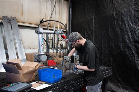 Cobots Boost Production 200 On Tig And Mig Welding And 600 On Machine