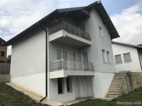 Shtepi Ne Asllan Qeshme Peje Pejë