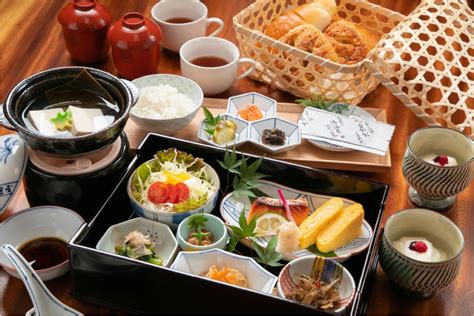벳푸・칸나와온천 야스라기노야도 유후 Official Website 4개의 전세탕에서 온천순례 즐기기