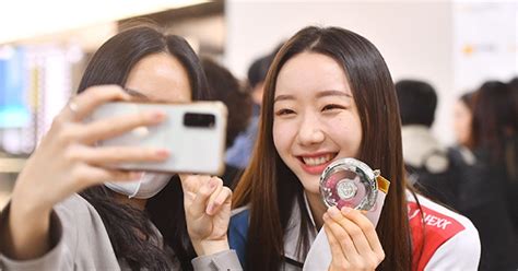 St포토 김예림 팬들과 다정한 셀카