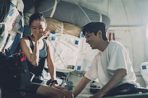 Gong Hyo Jin And Lee Min Hos New Space Romance Drama Finishes Filming