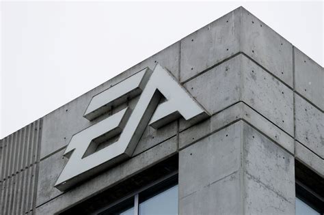 Ea Lowers Bookings Expectation On Strong Dollar Gaming Slowdown The Star