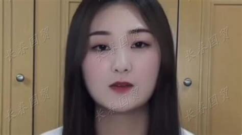离婚一年多，大衣哥前儿媳陈亚男罕见露面，话里话外似有所指陈亚男大衣哥离婚新浪新闻