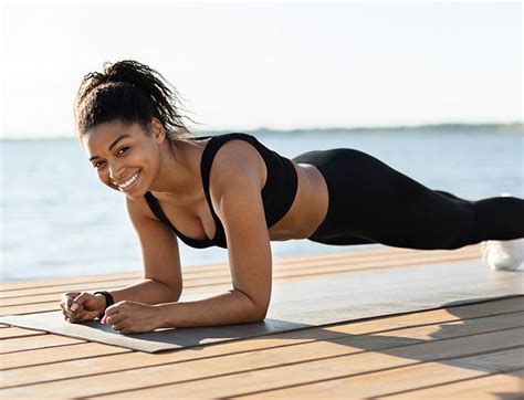 Are Crunches Or Planks ‘best For A Flat Stomach Trainers Weigh In