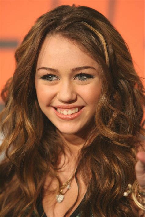 Épinglé Par Lucie Sur Miley ️ Épinglé Par Lucie Sur Miley ️