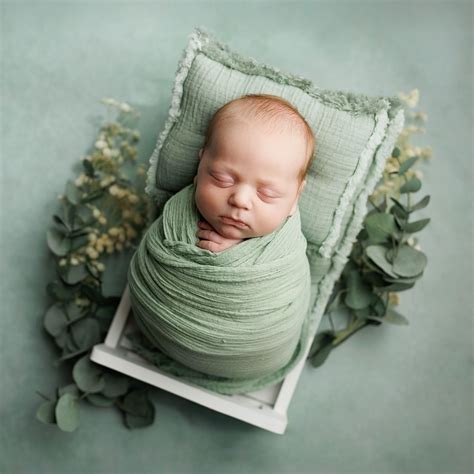 Tiny Isaac 4 Weeks New Booking Due Dates April August