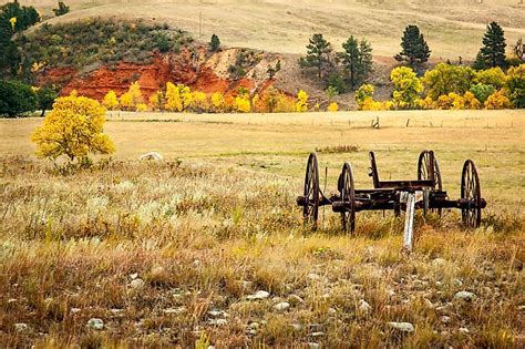 10 Top Places To Visit In South Dakota This Fall WorldAtlas