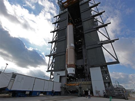 Photos Predawn Launch Of Atlas 5 Spaceflight Now