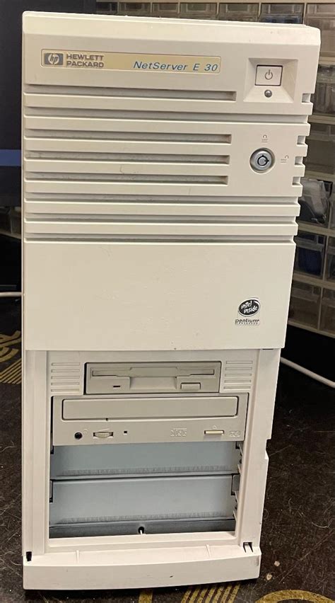 Hp Netserver E 30 Intel Pentium 166mhz 80mb Ram Windows Server 3 51 Aukro