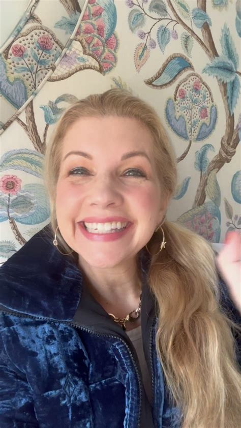 Susan Yeagley Sukiyeagley • Instagram Photos And Videos