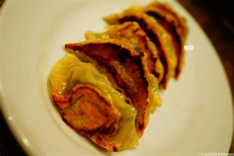 尾道市久保『中華食堂・一楽』de絶品「中華ちまき」、餃子、ラーメン食べまくり♪ ミホとめぐる尾道