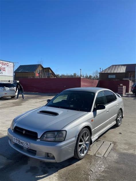 Subaru Legacy B4 Автомат Бензин 2000