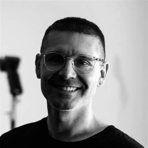 Sakis Sarakinis Lyrics Songs And Albums Genius