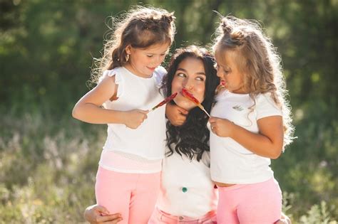 Page 12 Images De Maman Filles Téléchargement Gratuit Sur Freepik