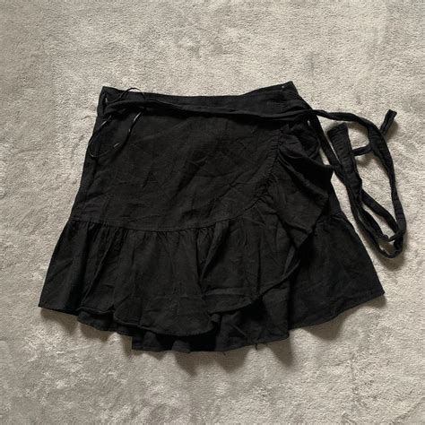 Princess Polly Black Mini Skirt Size 4 Depop