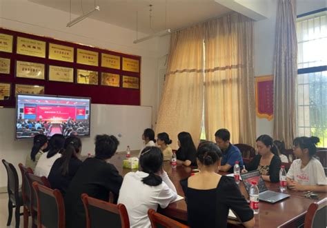 讲好创业就业故事 传递榜样力量 欢迎访问继续教育学院